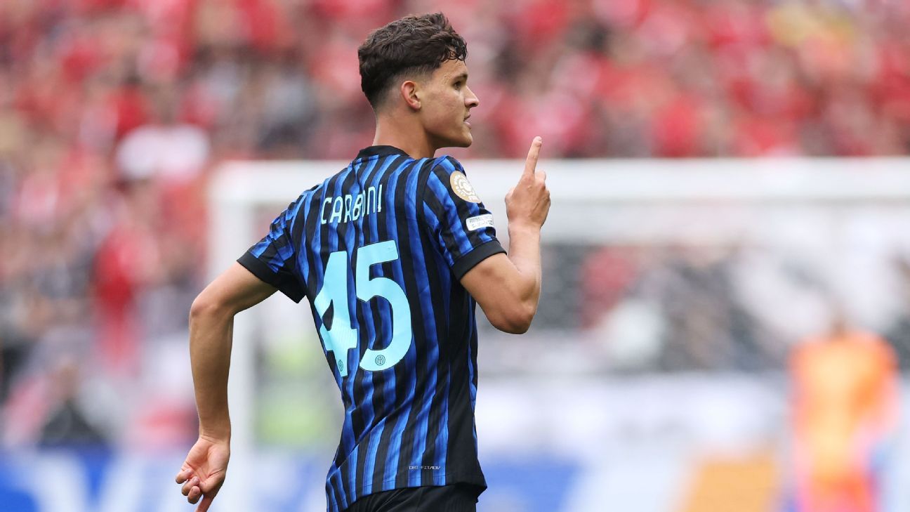 Valentín Carboni salvó al Inter y le dio el triunfo ante Urawa en el ...