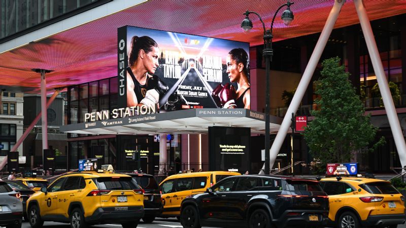 @scarlettsworld88 onlyfans leaked she's Ukrainian but grew