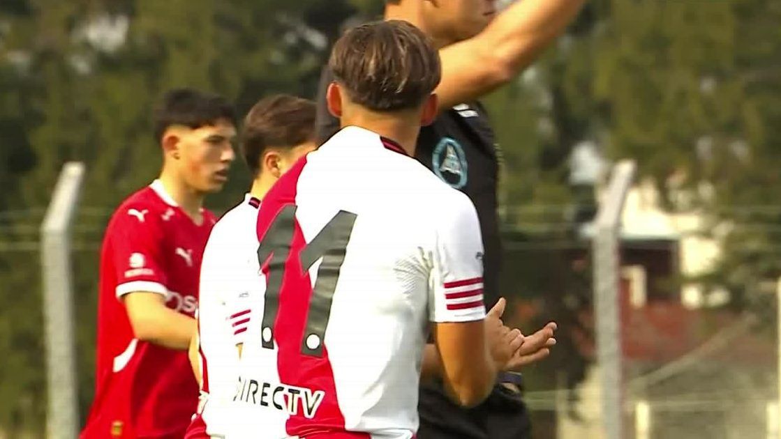 Alex Woiski debutó en la Reserva de River - ESPN