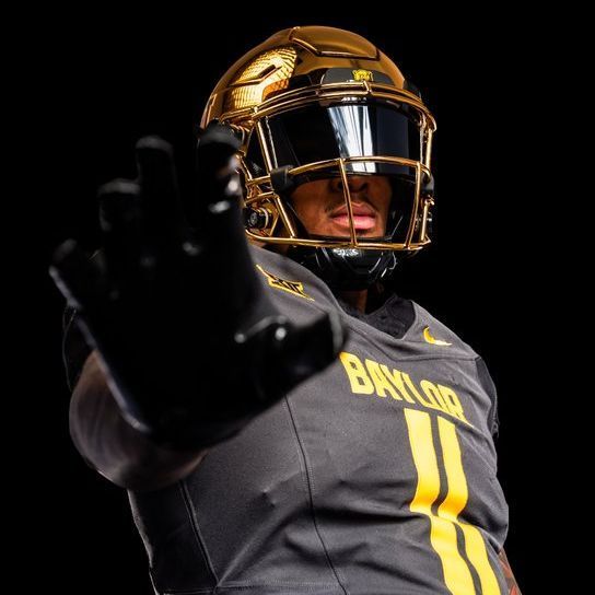Baylor's gold chrome helmets lead best Week 1 college football uniforms ...
