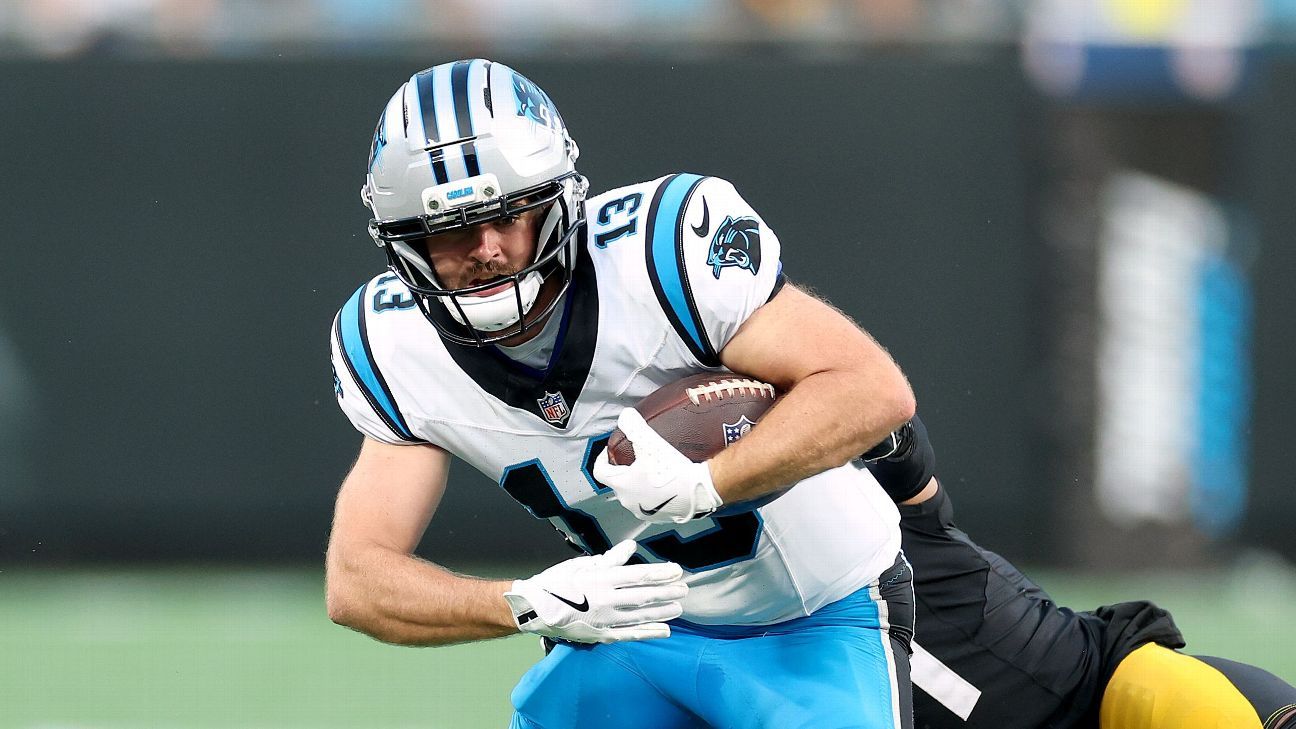 Panthers traen de vuelta a Hunter Renfrow; Jalen Coker entra a IR - ESPN