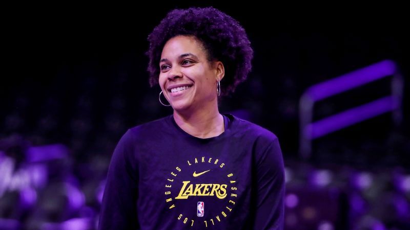 Lindsey Harding y un camino extraordinario a la banca de Lakers - ESPN