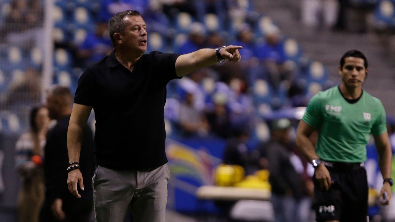 ¿Qué fue de Ricardo Carbajal, el último DT mexicano en Liguilla? - ESPN