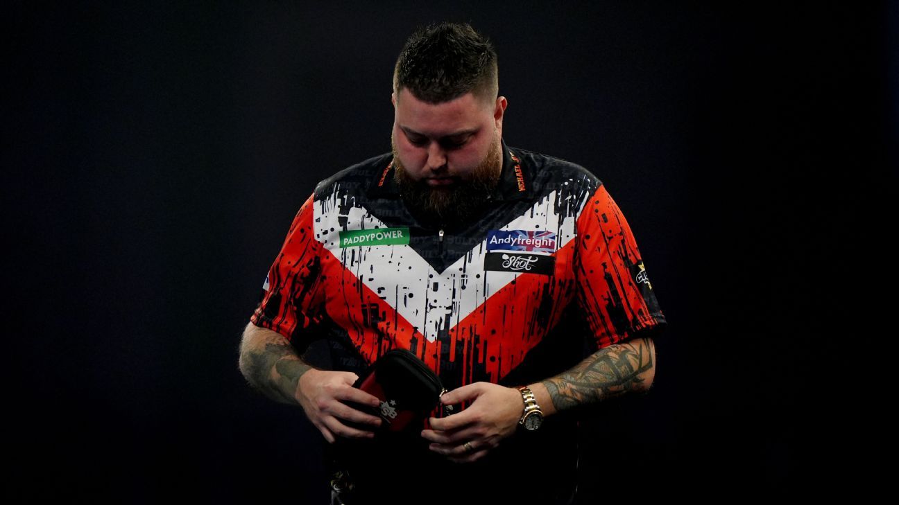 World Darts Championship: Michael Smith out, emotional Stephen Bunting ...