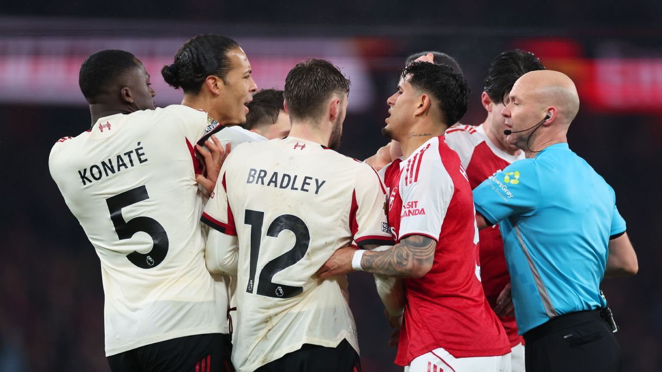 Arsenal vs Liverpool LIVE: Latest updates after goalless first half in ...