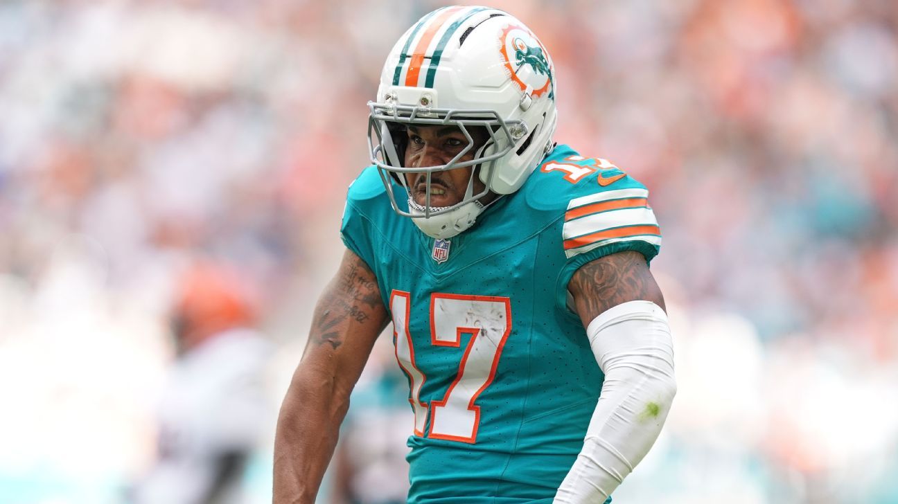 WR Jaylen Waddle already fitting in with the Denver Broncos - ESPN