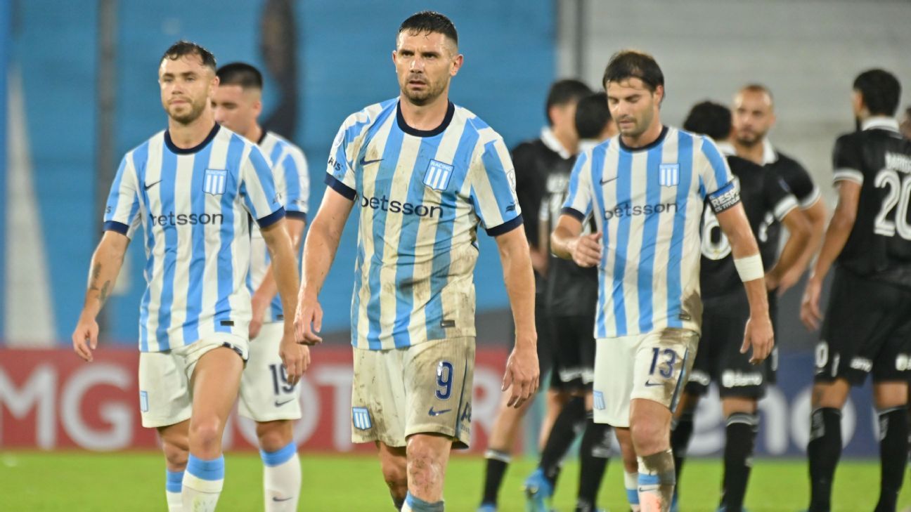 Racing falló tanto en defensa como en ataque y perdió en casa ante ...