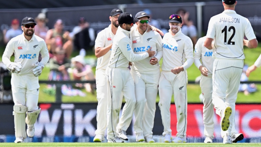 New Zealand beat Bangladesh by an inns & 117 runs - New Zealand vs ...