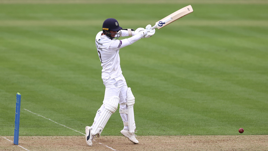 Full Scorecard of Yorkshire vs Hampshire, County Championship Division ...