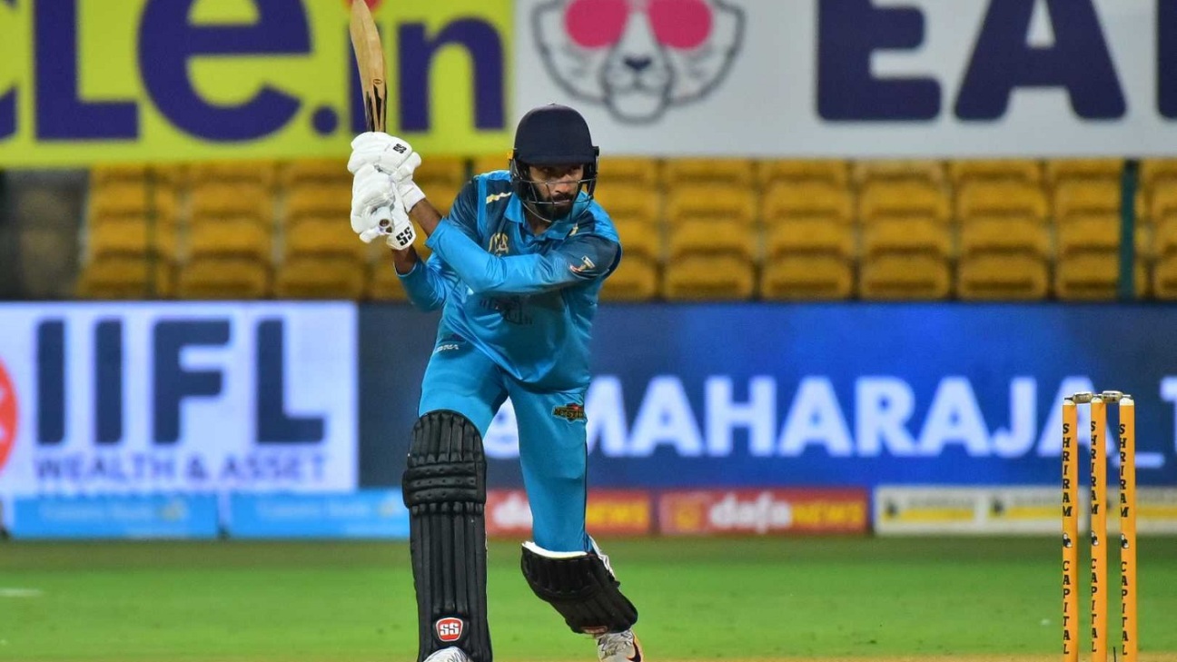 Cricket Live Scores, Stats, Schedules, Fixtures & News