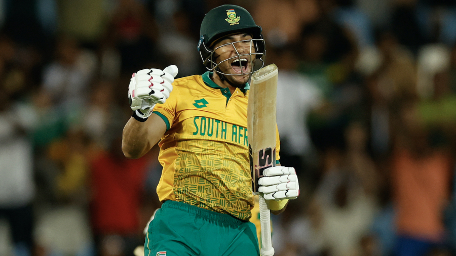 Full Scorecard of South Africa vs Pakistan 2nd T20I 2024 - Score Report ...
