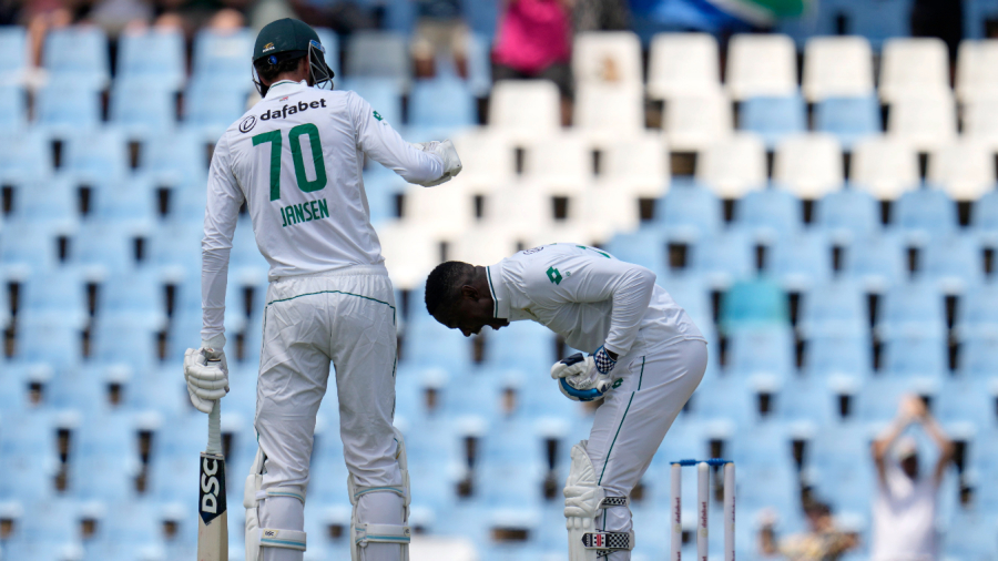 South Africa beat Pakistan by 2 wkts - South Africa vs Pakistan 1st ...