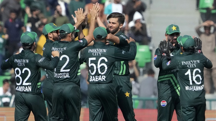 Cricket Coverage - Pakistan vs New Zealand, Pakistan Tri-Nation Series ...