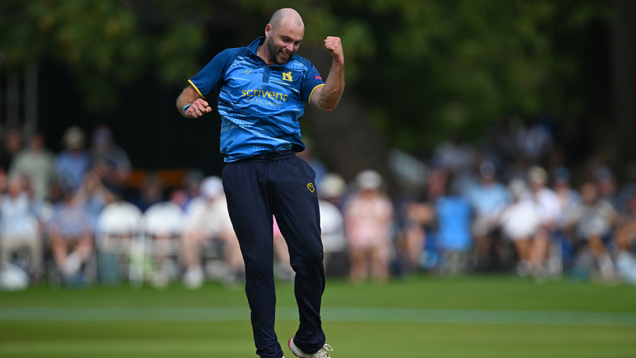Recent Match Report - Warwickshire vs Middlesex, One-Day Cup 2025 ...