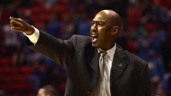 Danny Manning visits Wake Forest - ABC7 Chicago
