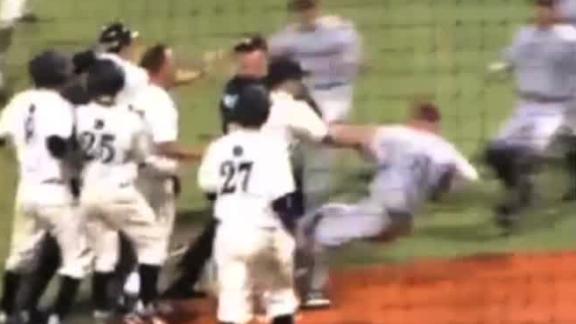 Baseball brawl erupts in Arkansas - ABC13 Houston