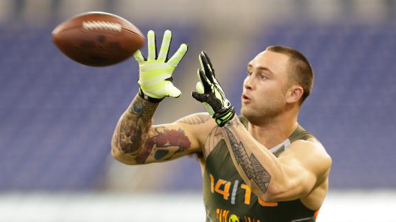 Packers sign Colt Lyerla after tryout - ABC7 Los Angeles