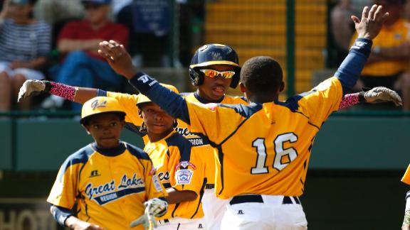 Chicago's Pierce Jones: 3 HRs, triple - ABC7 Chicago