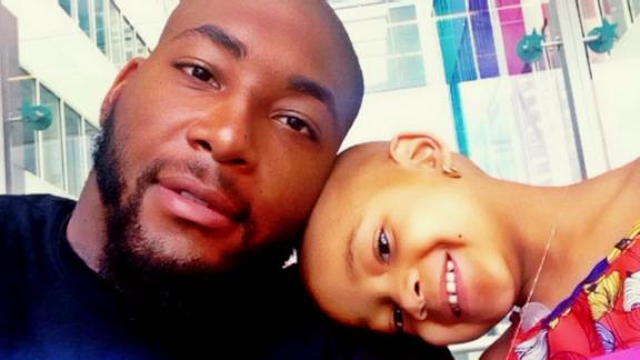 Devon Still, Vontaze Burfict active - ABC7 Chicago