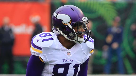 Vikings cut WR Jerome Simpson - ABC7 Chicago