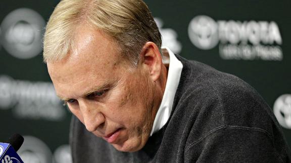 'Fire Idzik' plane flies at Jets practice - ABC7 San Francisco