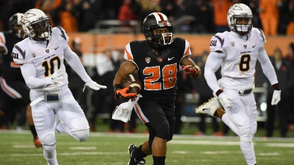 QB Sean Mannion spurs Oregon State upset of No. 6 Arizona State - ABC13 ...
