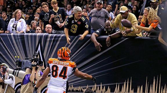 Fan didn't intend to cause commotion - ABC7 Los Angeles