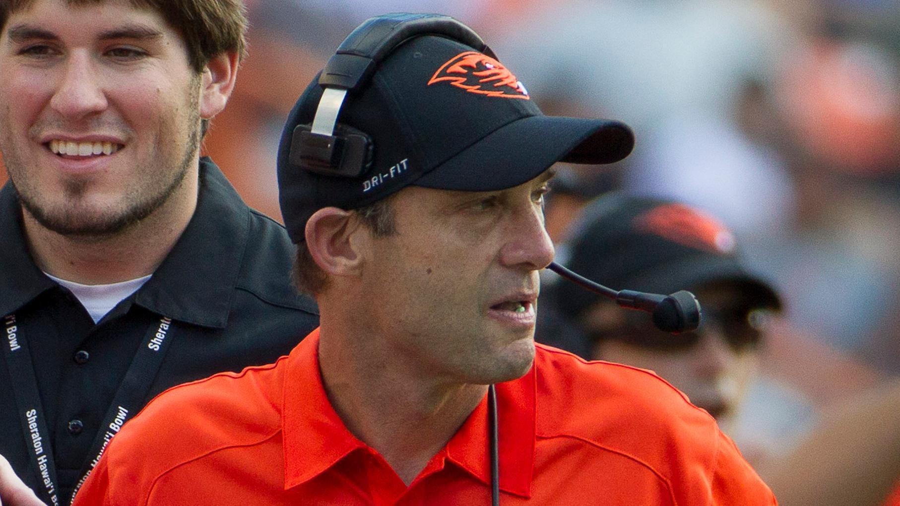 Nebraska hires Mike Riley as coach - ABC7 Chicago