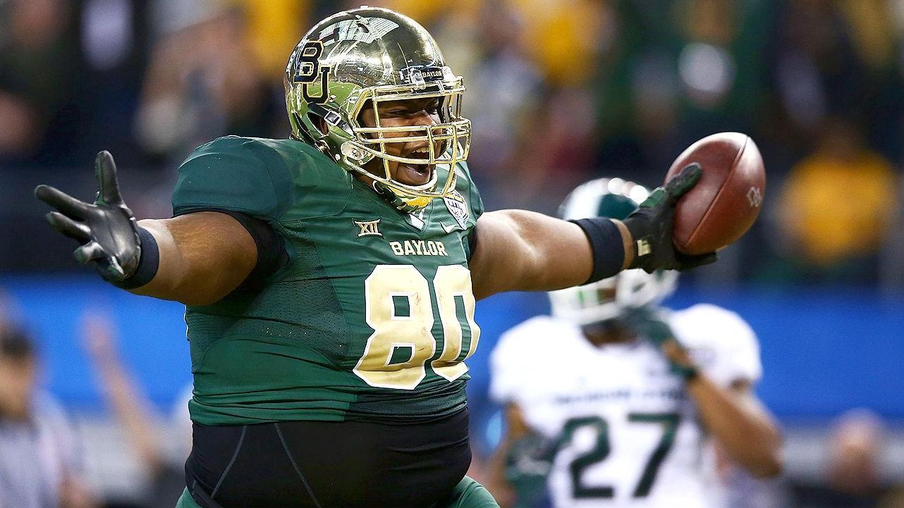 LaQuan McGowan practices at TE - ABC7 Los Angeles