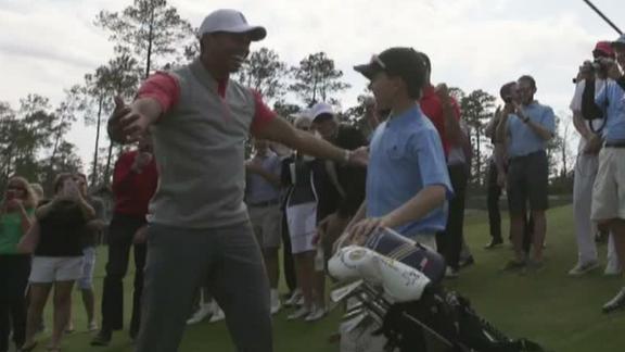 11-year-old holes 1st shot on Tiger Woods-designed course - ABC7 Chicago