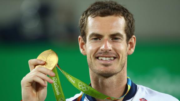 Andy Murray defends gold, beats Juan Martin Del Potro in Rio final ...