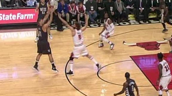 Robin Lopez Stats, News, Videos, Highlights, Pictures, Bio - Chicago ...