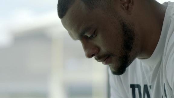 Dak Prescott's touching tribute - WatchESPN