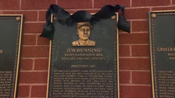 Hall of Fame pitcher Jim Bunning dies at age 85 - 6abc Philadelphia
