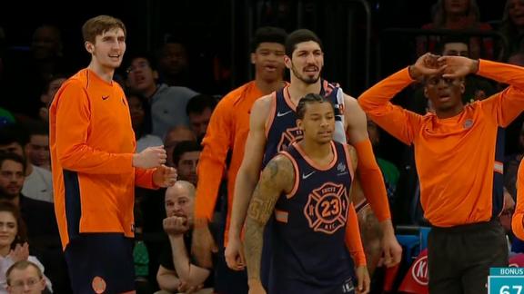 Knicks end 9-game slide with win over Hornets - ABC7 New York