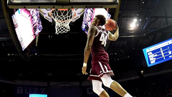 Texas A&M stuns reigning champ UNC 86-65 in NCAA 2nd round - ABC11 ...