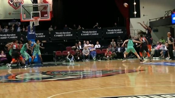 Shekinna Stricklen stuns Liberty with game-winning 3 at buzzer - ABC7 ...