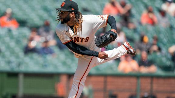 Cueto sharp until lat tightness in 6th, Giants blank Reds - ABC30 Fresno