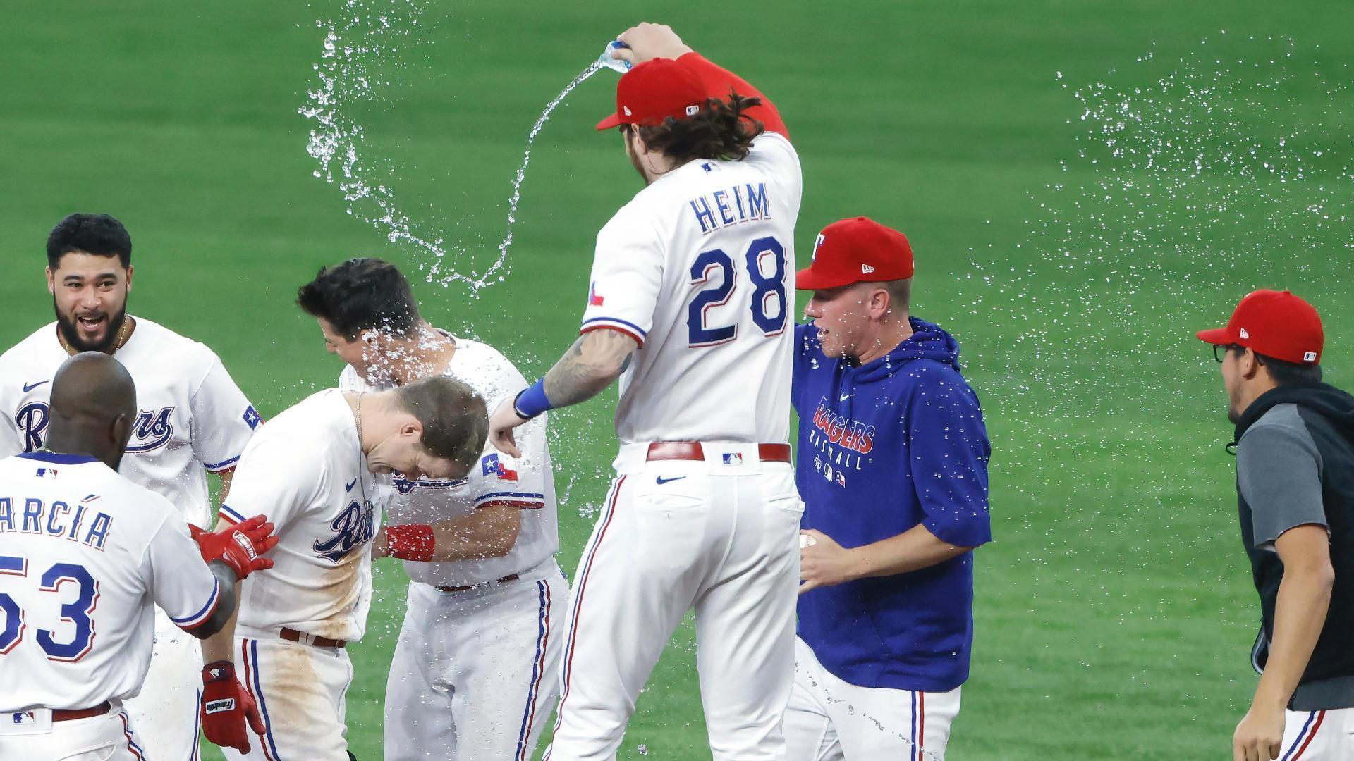 Holt walk-off hit for Rangers in 4-3 win over Giants in 11 - ABC7 San ...