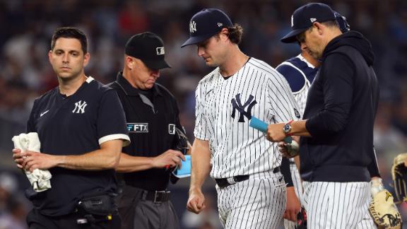 Cole hurt, surging Blue Jays power past skidding Yanks 5-1 - ABC7 New York