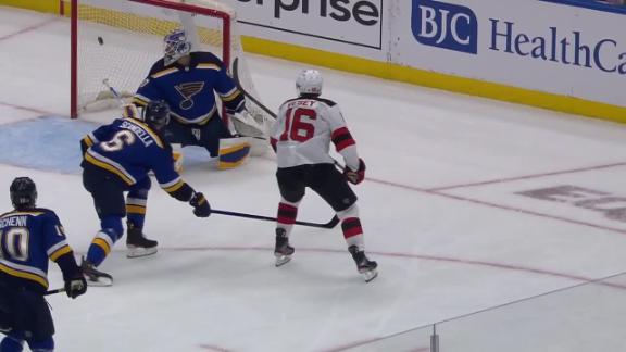 Devils score 5 goals in 3rd period to beat Blues 7-4 - ABC7 New York