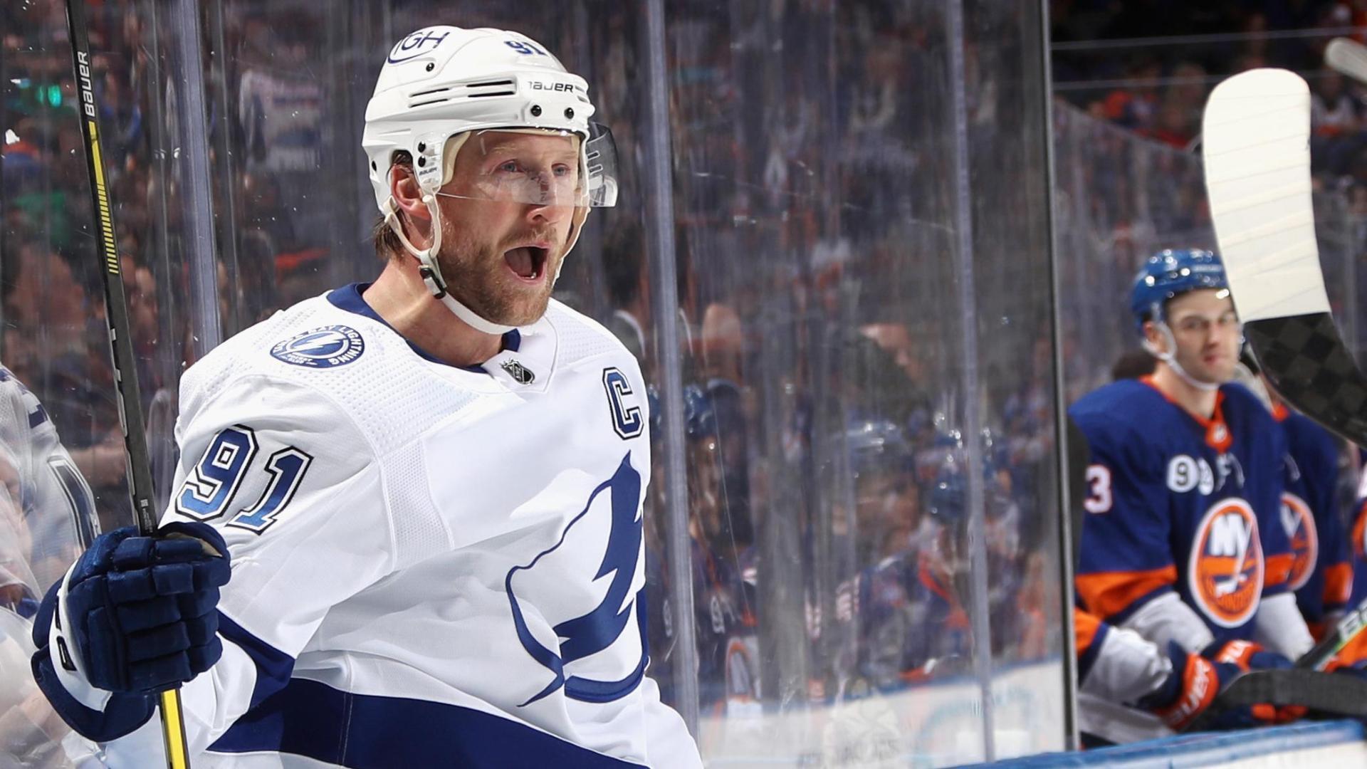 Stamkos Scores 3 Lightning Rally To Beat Islanders 6 4 Abc7 New York
