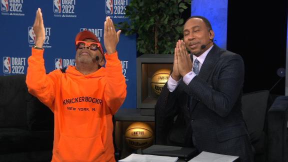 ESPN: Serving sports fans. Anytime. Anywhere.