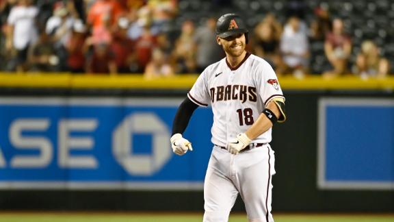 Kelly brilliant on mound, D-backs beat skidding Giants 7-0 - ABC7 San ...