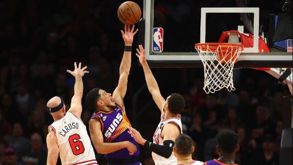 Devin Booker scores 51 points in 3 quarters, Suns rout Bulls - ABC7 Chicago