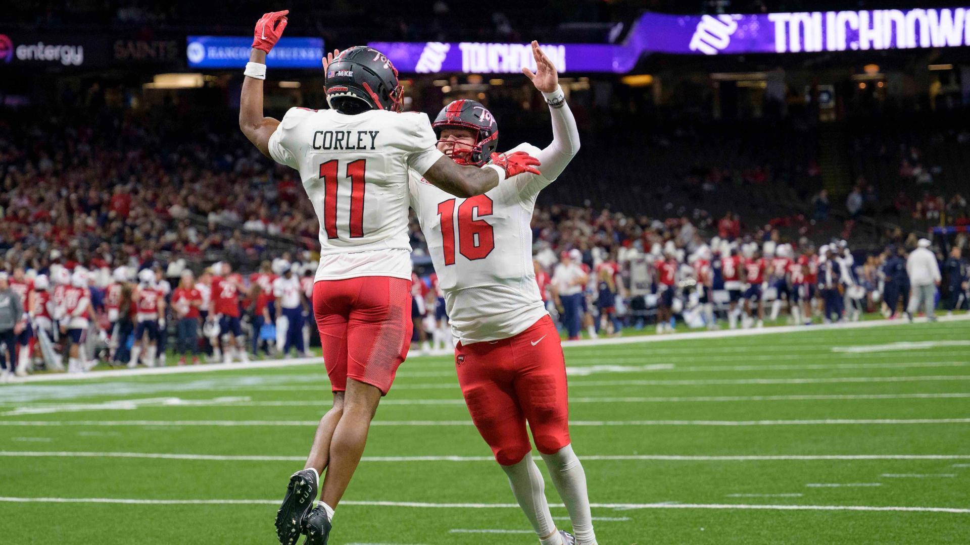 ESPN: Serving sports fans. Anytime. Anywhere.