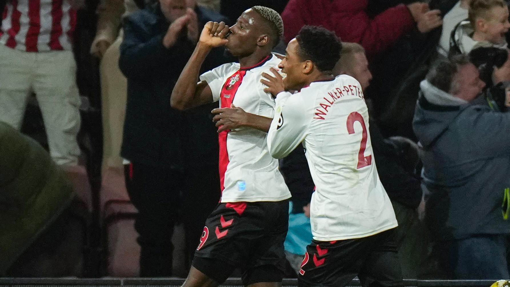 ESPN: Serving sports fans. Anytime. Anywhere. - ESPN