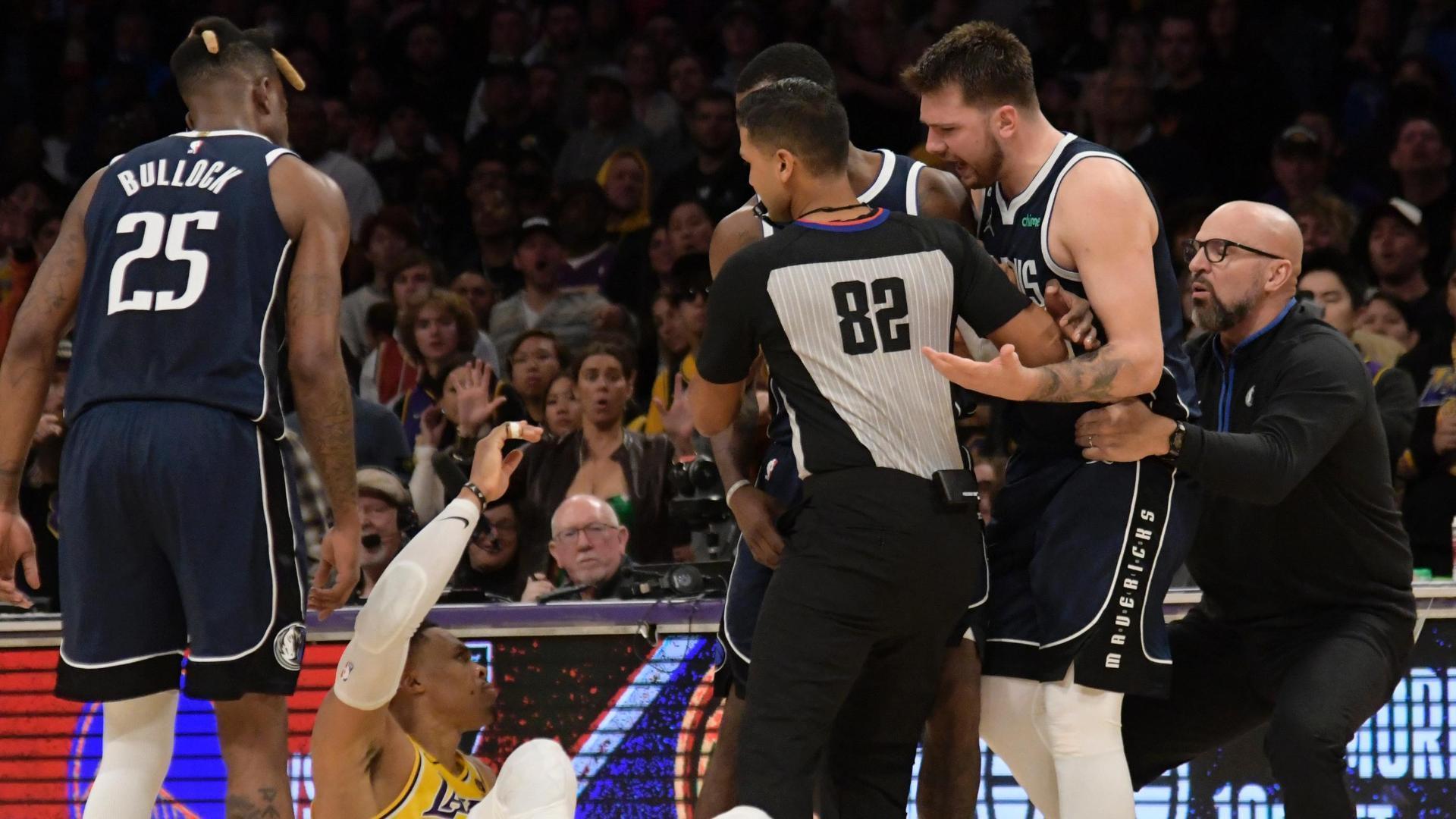 Doncic hits 2 big 3-pointers, Mavs top Lakers 119-115 in 2OT - ABC7 Los Angeles