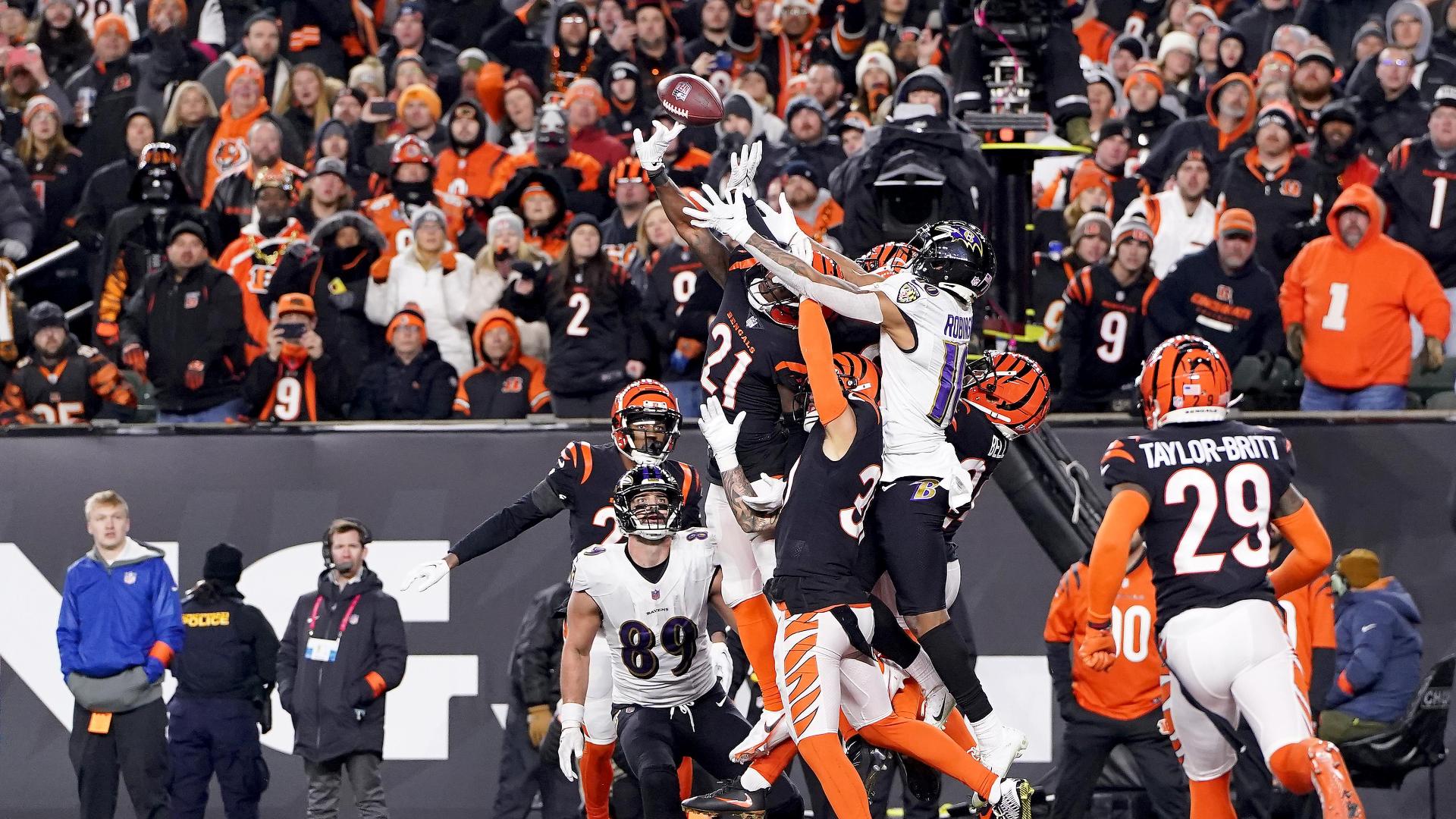 ESPN: Serving sports fans. Anytime. Anywhere.