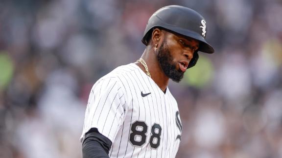 Luis Robert Jr. stars as Chicago White Sox top Houston Astros 3-1 ...